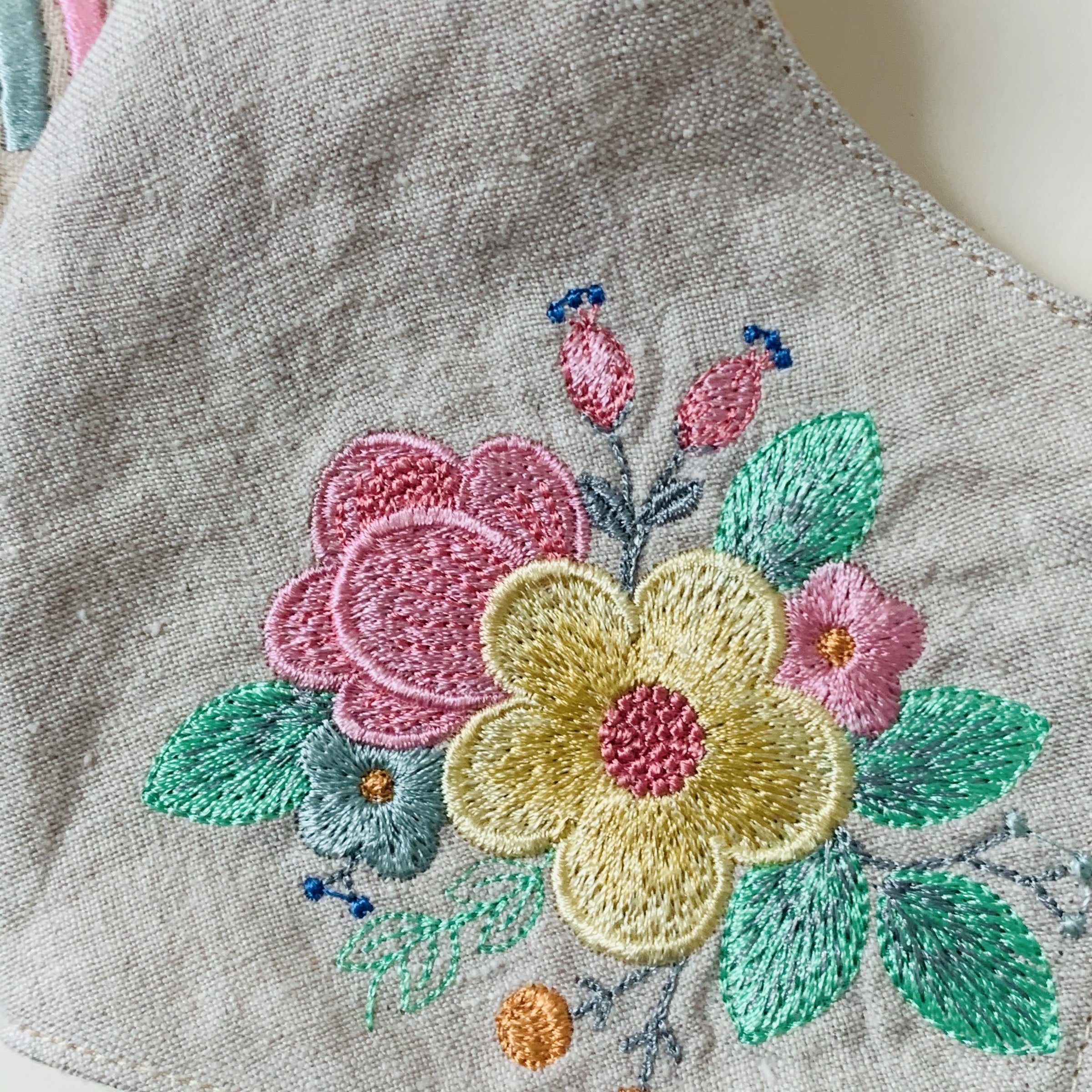 Elle David ~ Handcrafted Childrens Bespoke Clothing & Accessories